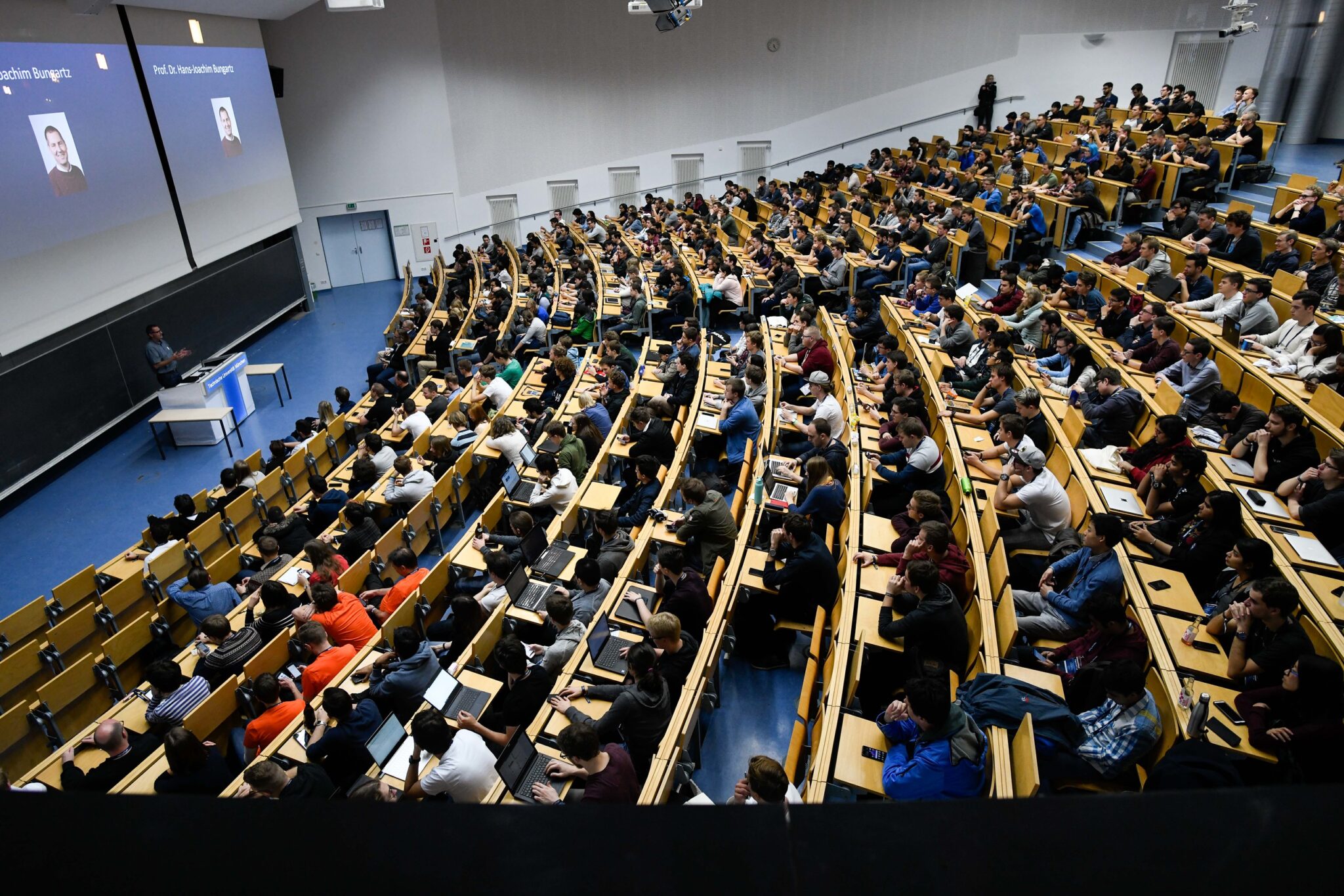 hackaTUM › hackaTUM